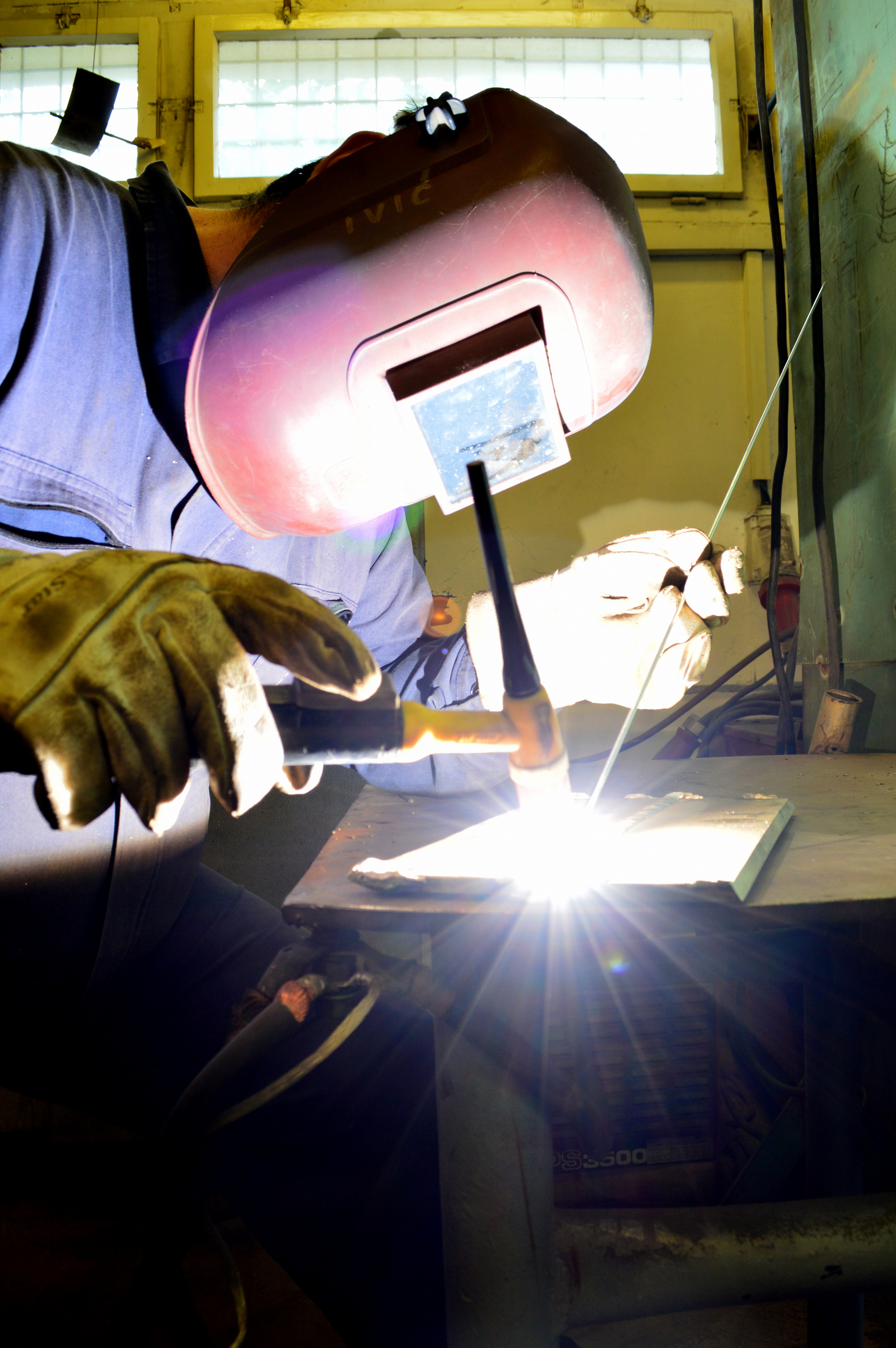 Laboratorij za zavarivanje – zavarivanje TIG postupkom – FOTO Škveranka ...